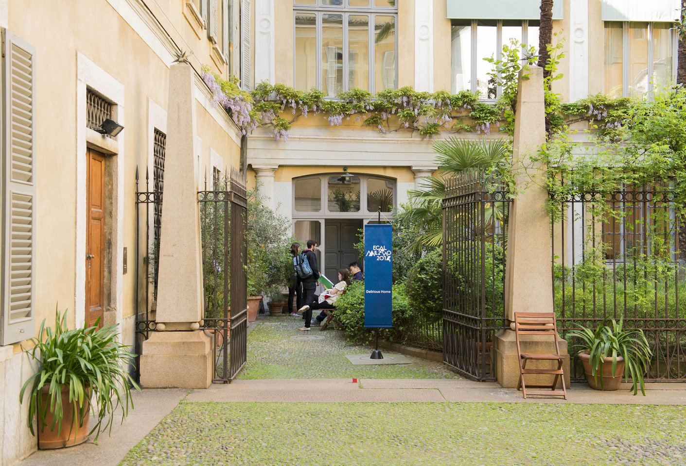 Delirious Home - Projects - ECAL