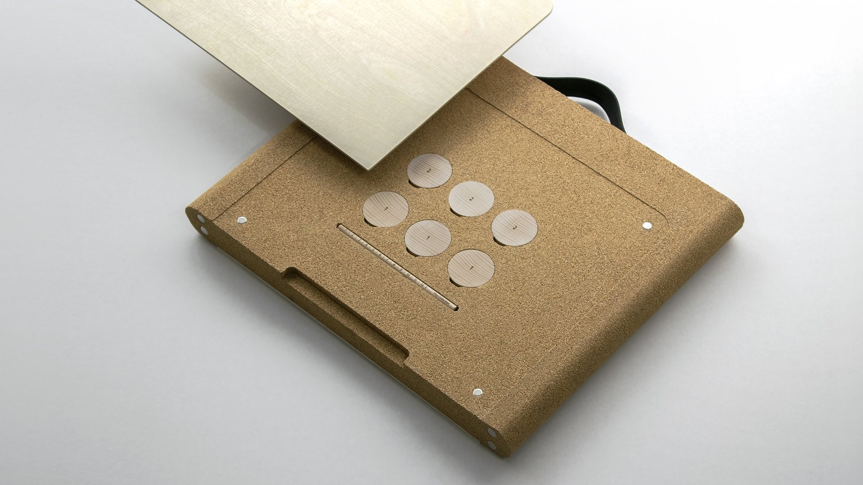 Play Collection for Picnic - Projects - ECAL