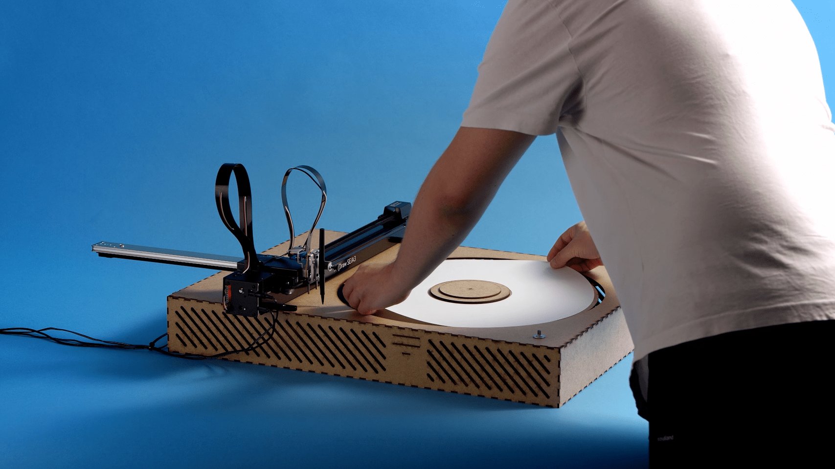 Drawing Machines - Projects - ECAL