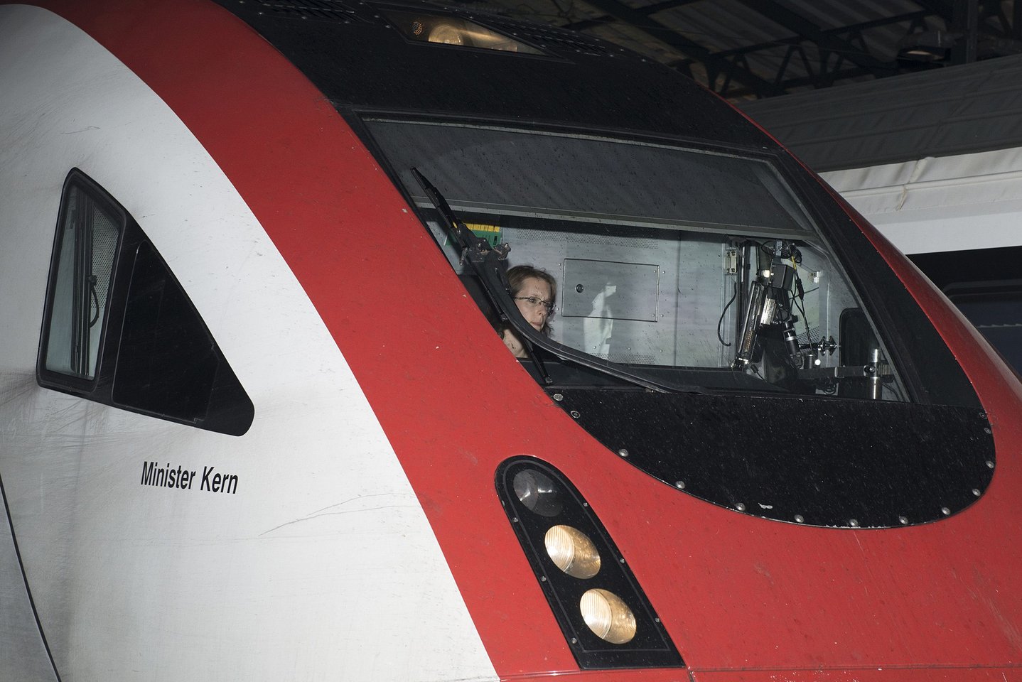 (The) Night - Projects - ECAL